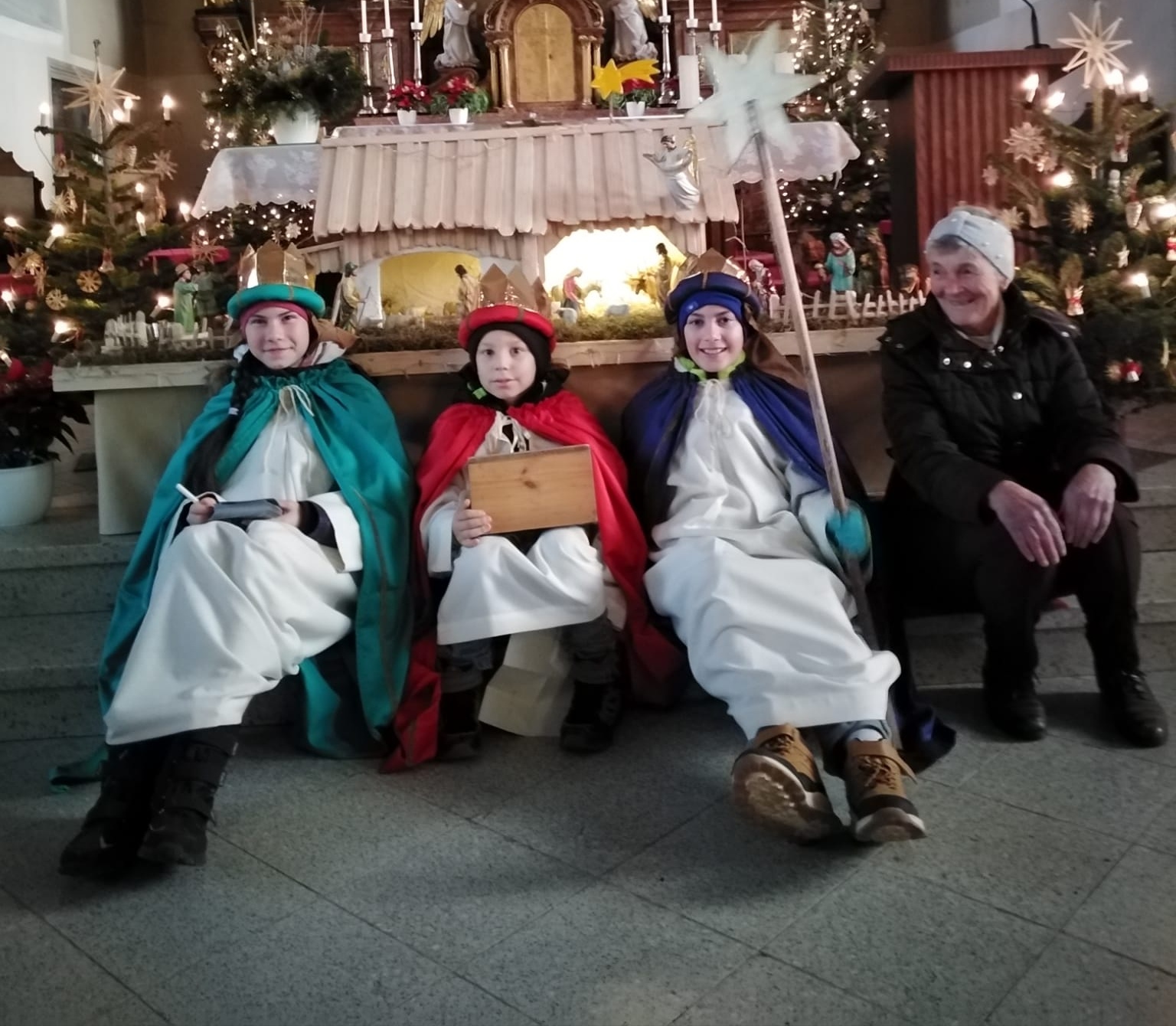 AUS DER PFARRE KAUTZEN – TAG 1: DREI KÖNIGE ZIEHEN VON HAUS ZU HAUS ...